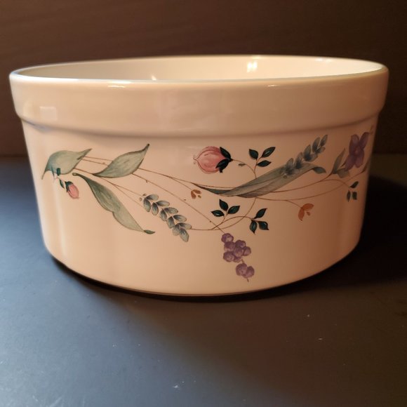 Pfaltzgraff | Dining | Pfaltzgraff April Large Casserole Serving Dish ...